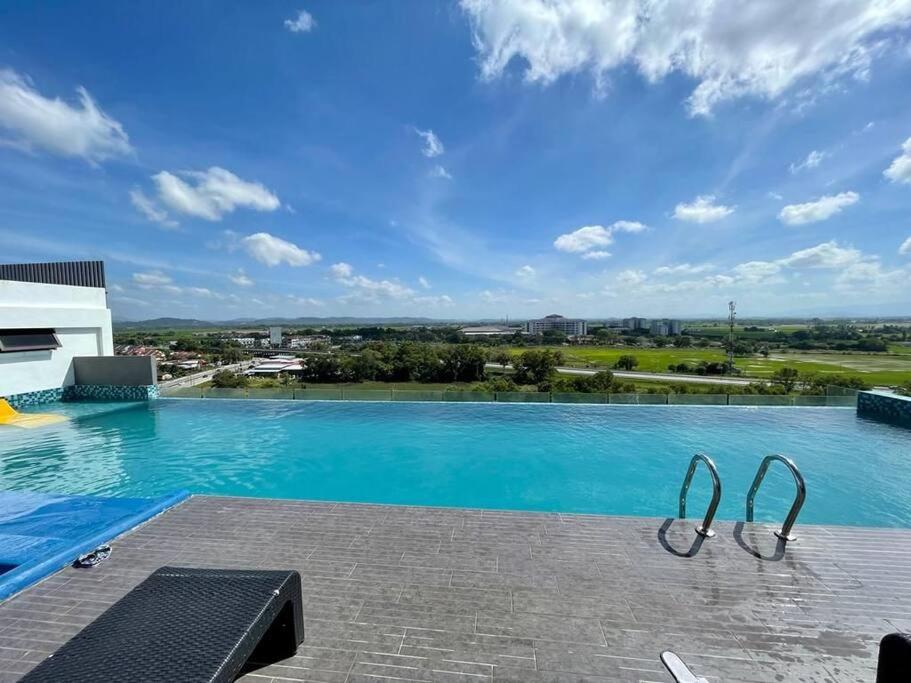 myRumah Imperio Home , Alor Setar 3BR with Sky Infinity Pool, Alor ...