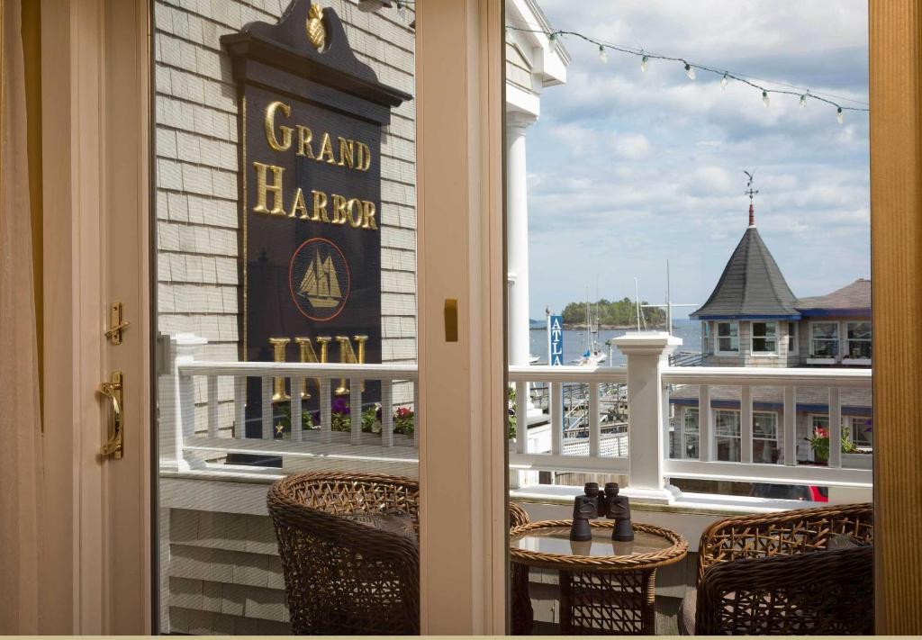 Grand Harbor Inn, Camden (updated prices 2025)