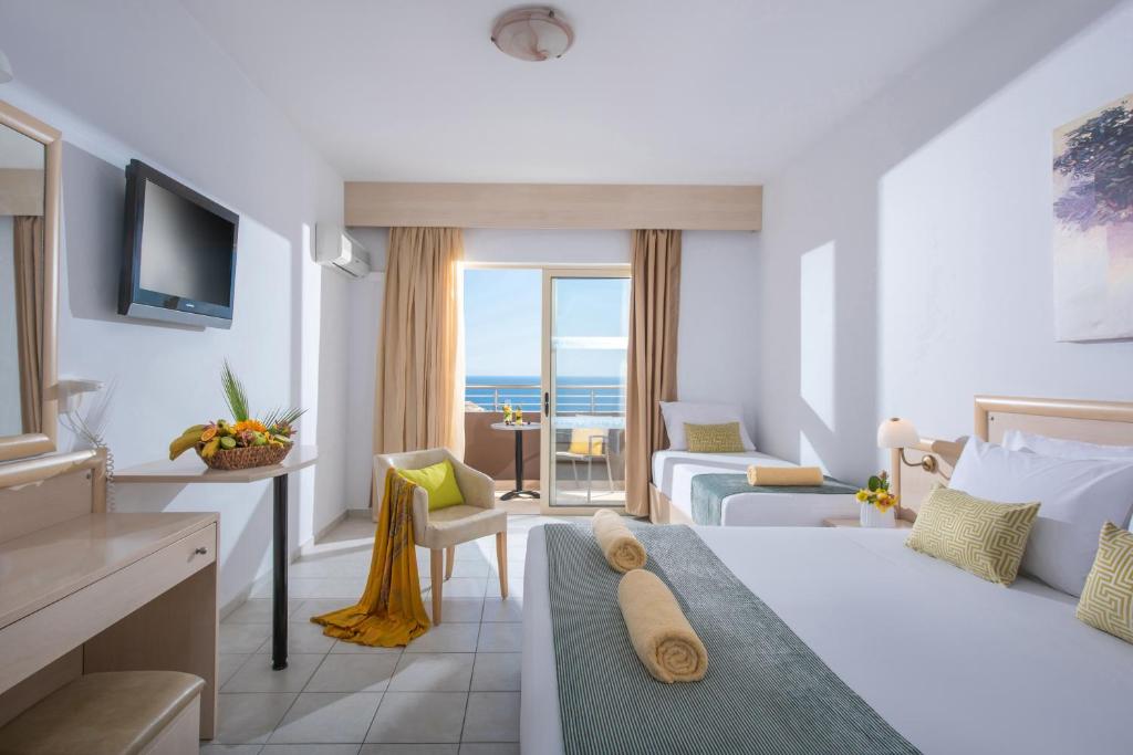 Blue Bay Resort Hotel, Agia Pelagia (updated prices 2025)