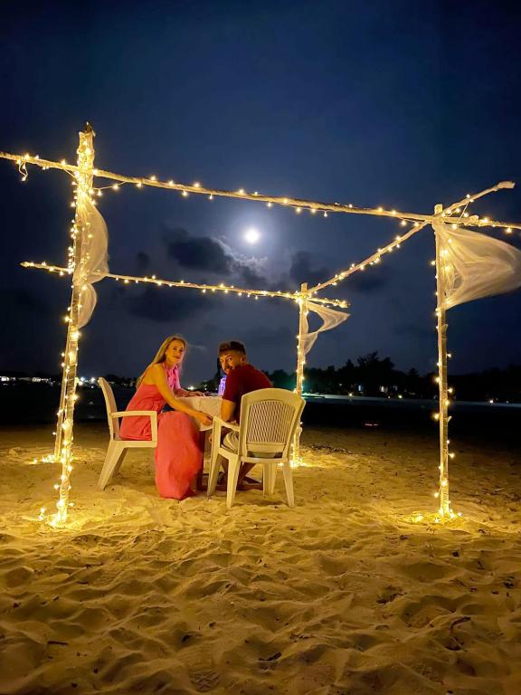 Night Beach Party Decorations