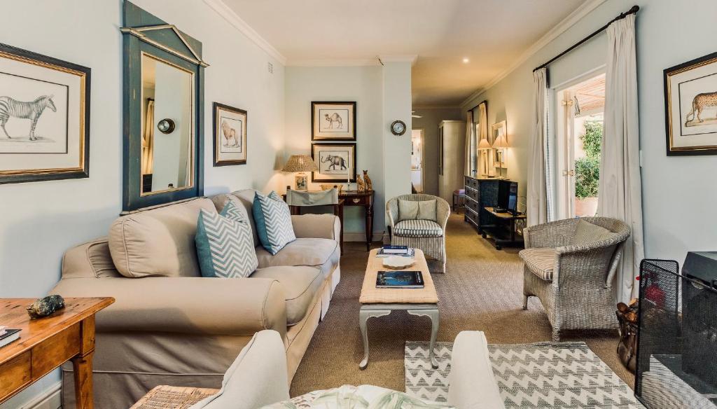 Longfield House, Stellenbosch (updated prices 2025)