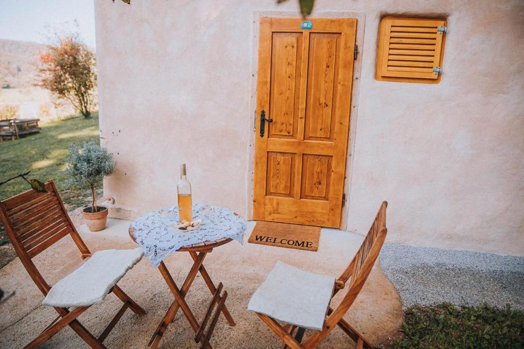 Sleeping with bees - Tourist farm Muha, Grosuplje (updated prices 2025)