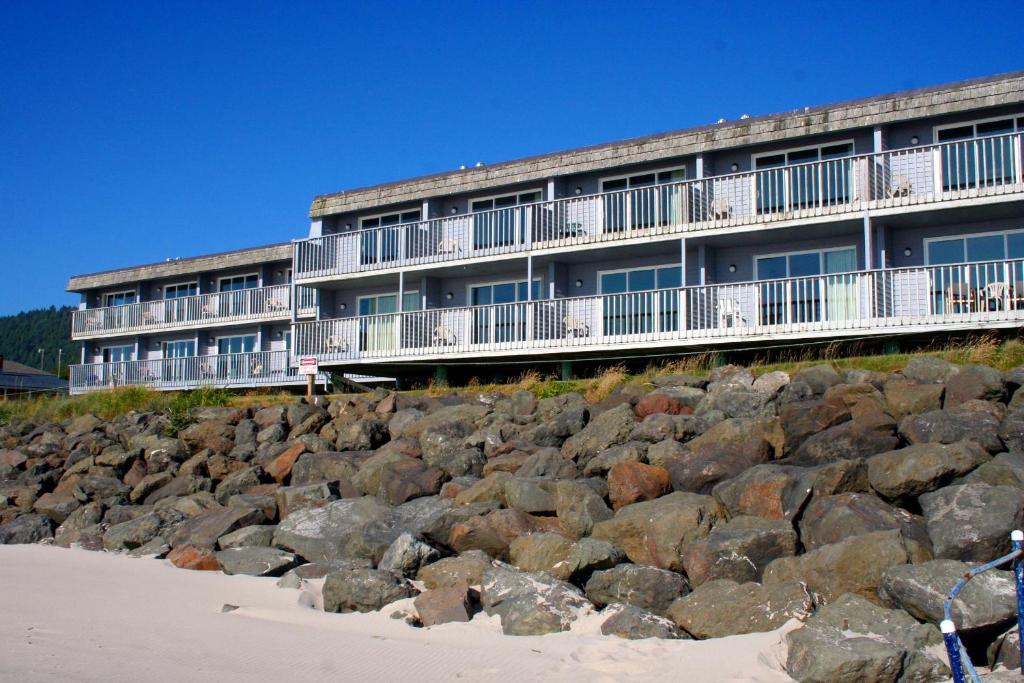 Surfside Resort Rockaway Beach Rockaway Beach Oregon Coast Visitors