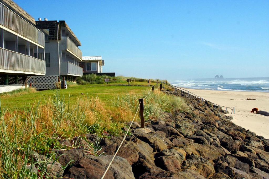 Surfside Resort Rockaway Beach Rockaway Beach Oregon Coast Visitors