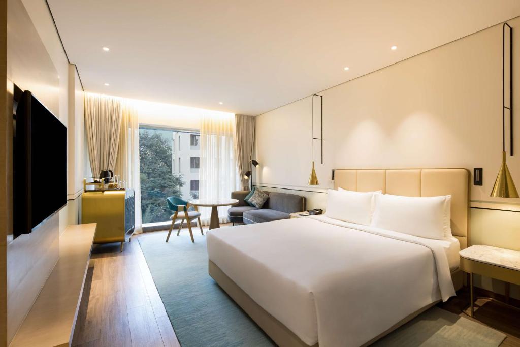 Radisson Blu Mumbai International Airport, Mumbai (updated prices 2024)