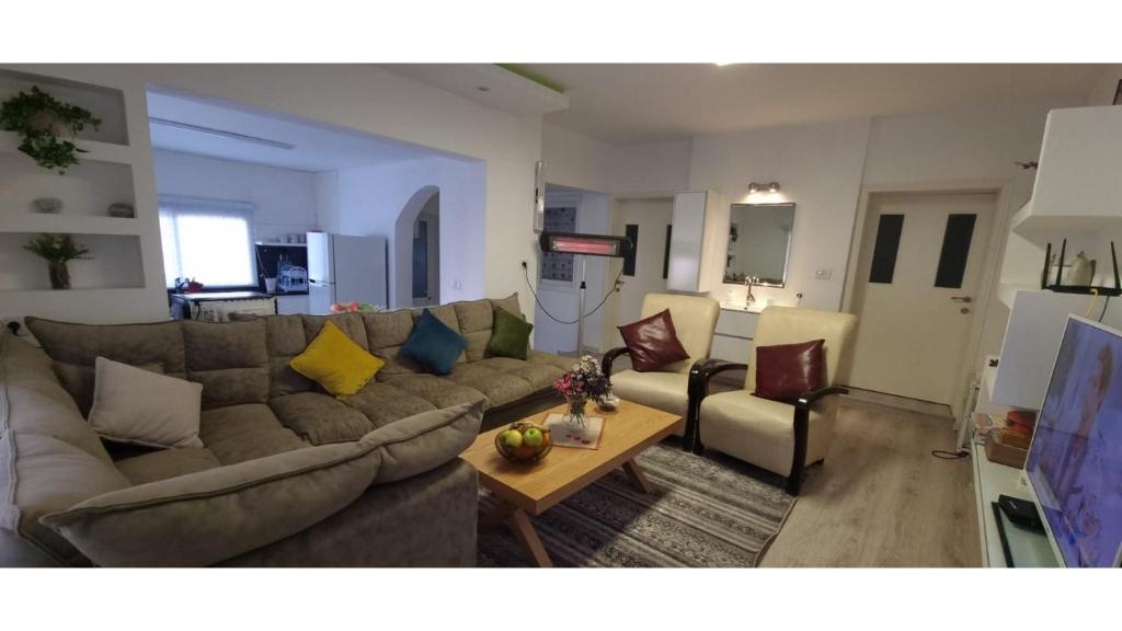 Garden apartments., Mas'ade (updated prices 2026)