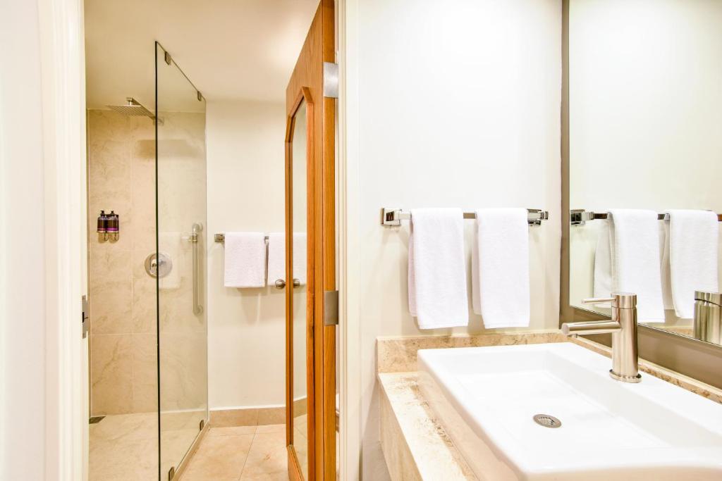 Fiesta Inn Tijuana Otay Aeropuerto, Tijuana (updated prices 2025)