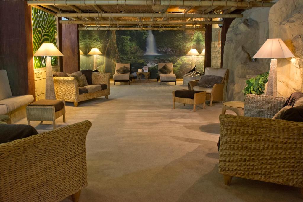 TLH Derwent Hotel - TLH Leisure, Entertainment and Spa Resort, Torquay ...