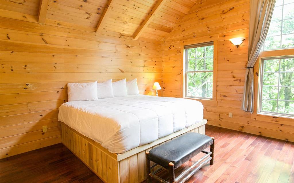 Holiday home Wild Cherry Treehouse by Amish Country Lodging, Millersburg, USA - Booking.com