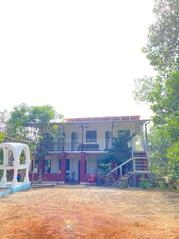 Xenia Farmstay, Vasind (updated prices 2024)