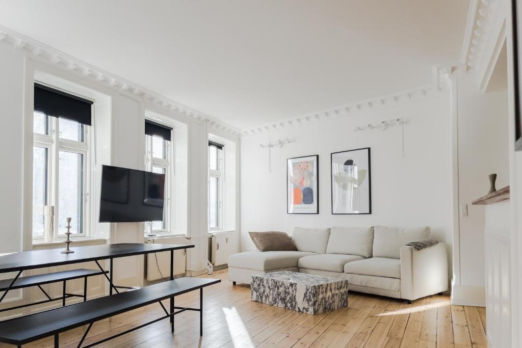 Perfect Flats in Superb Location by Strøget, the Metro & Attractions ...