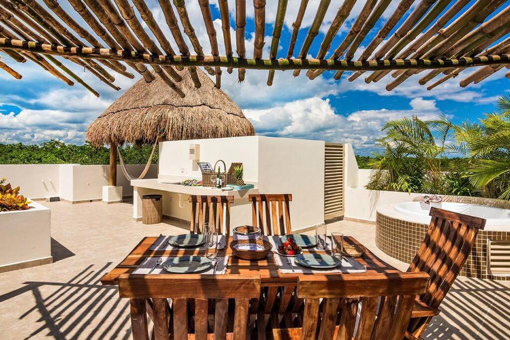 Incredible Penthouse with Private Rooftop and Hot Tub in Aldea Zama Tulum, Tulum – Aktualisierte ...