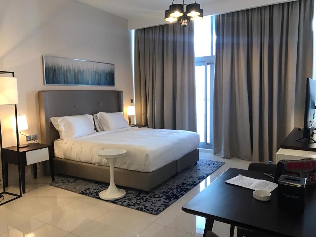 Classy studio in Business Bay, Dubái (precios actualizados 2024)