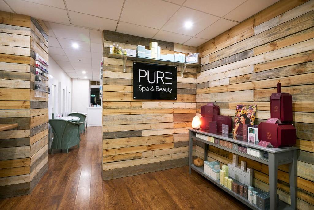 Peebles Hydro, Peebles (updated prices 2025)