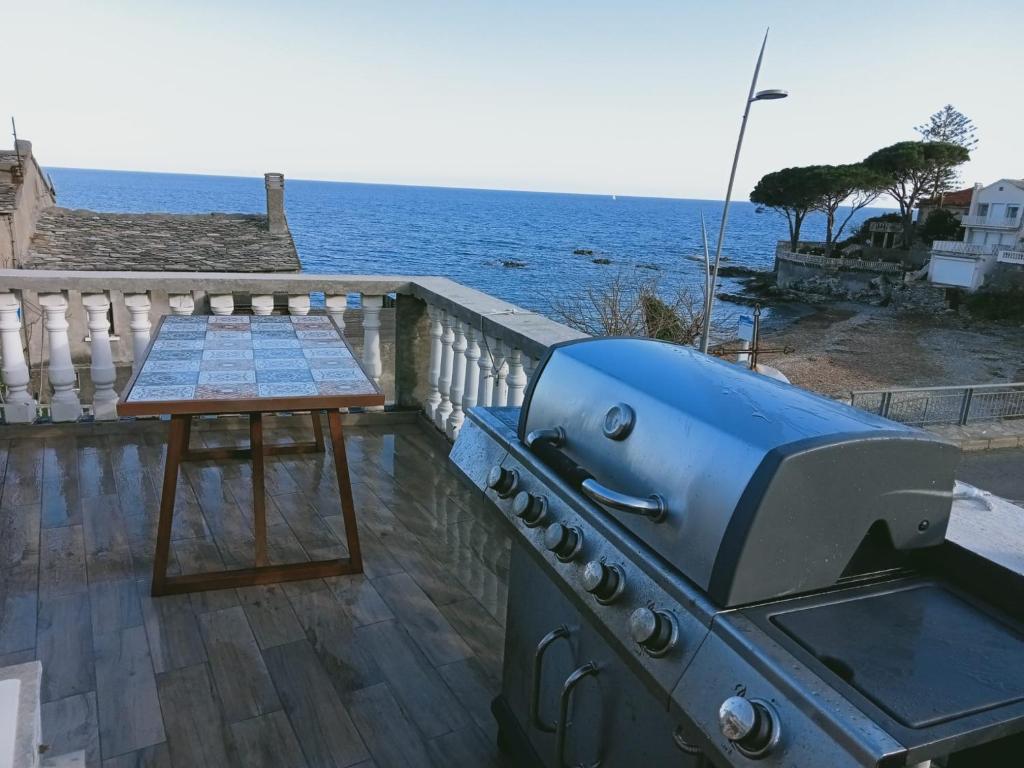 Maison Les Pieds Dans L'eau - Bastia