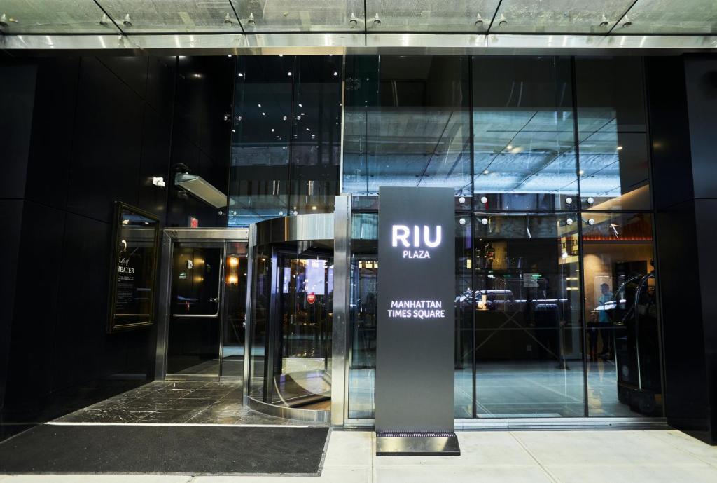 Riu Plaza Manhattan Times Square, New York (updated prices 2025)