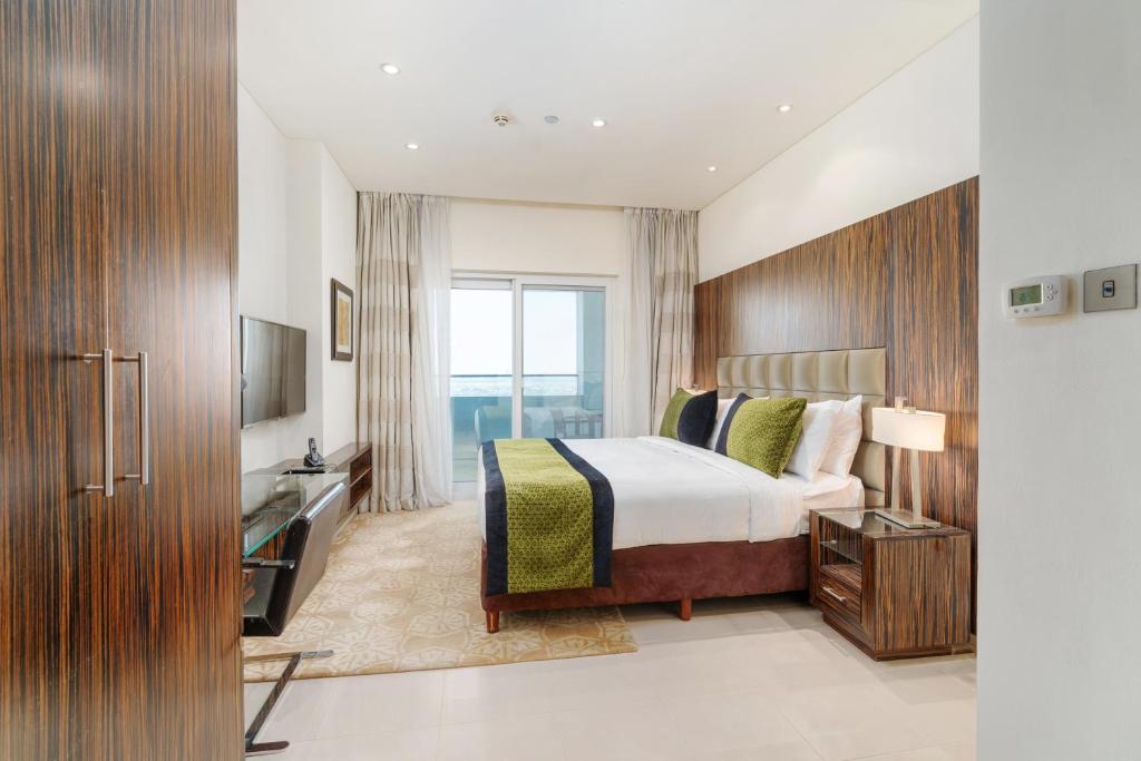 Royal Club By RVHR, Bonnington Residential Tower - JLT, Dubai (updated ...