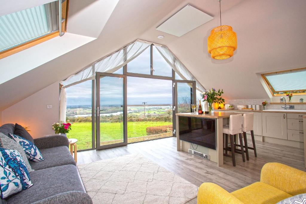 The Neyth, Budock Water (updated prices 2026)