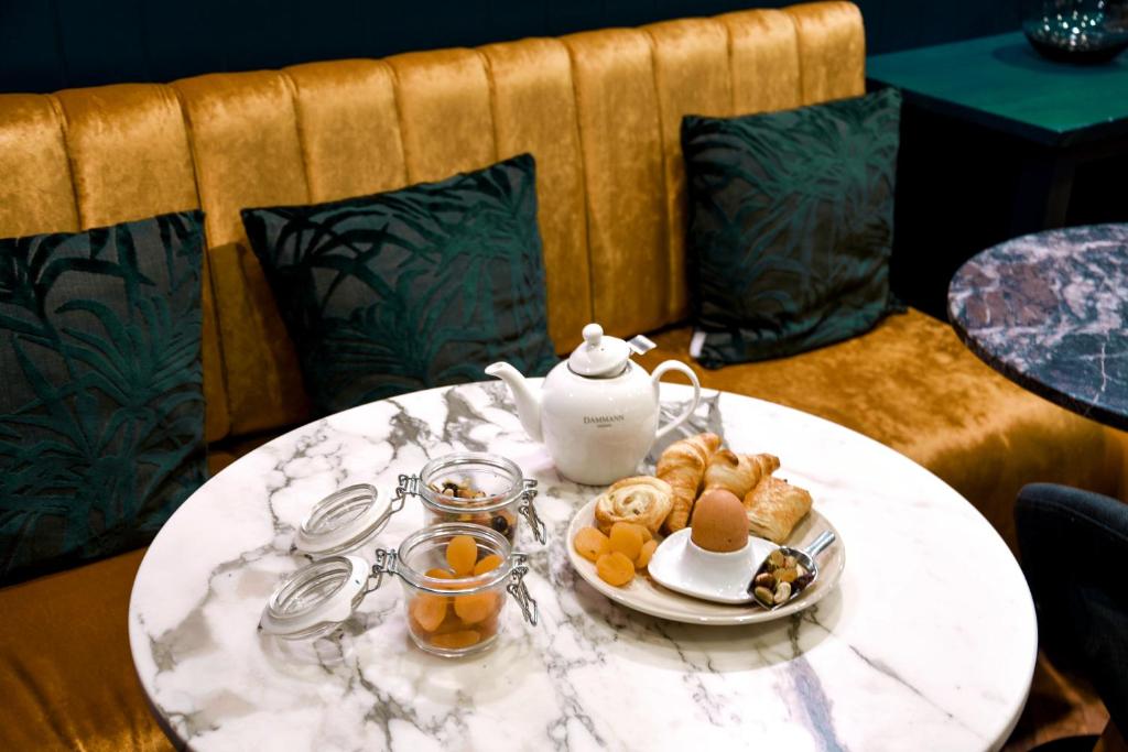 Dansaert Hotel, Brussels (updated prices 2025)