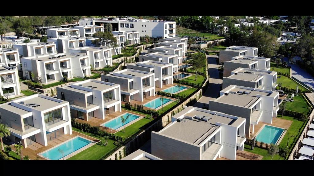 The Norm Collection Door'a Bodrum, Torba (updated prices 2025)