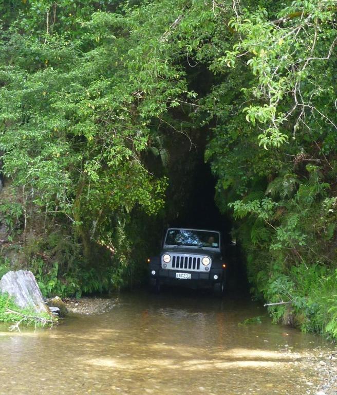 Ahaura Lodge & Waterwheel Farm Stay, Totara Flat (updated prices 2025)