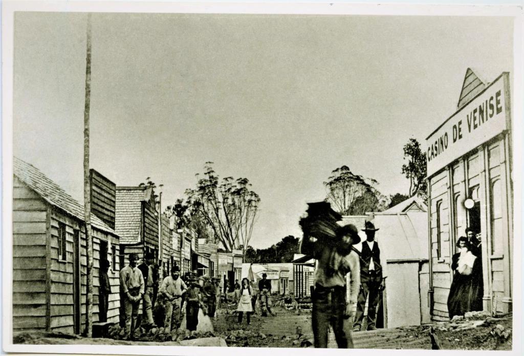 Ahaura Lodge & Waterwheel Farm Stay, Totara Flat (updated prices 2025)