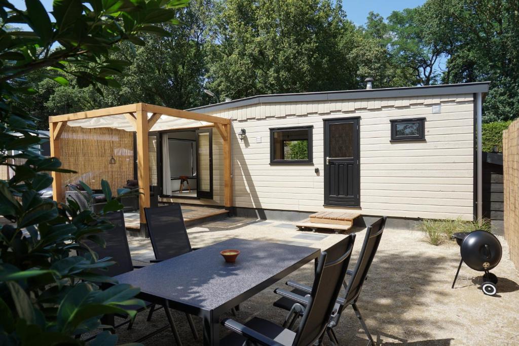 Knus Vakantiehuisje Op De Veluwe Met Vuurplaats - Gelderland