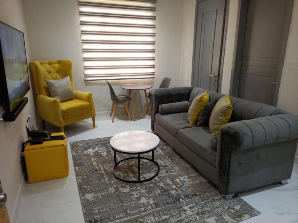 Shortlethomes Vitro Short let Apartment - SuiteTrails