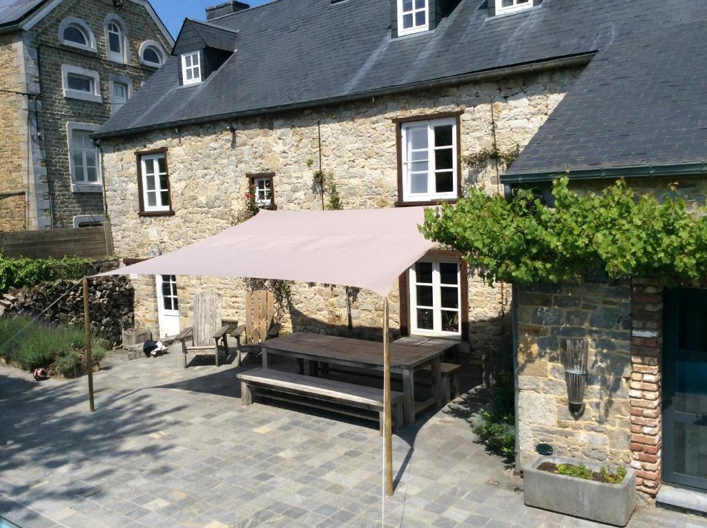 Maison de charme à Crupet et le gîte la suite, Crupet (updated prices 2025)