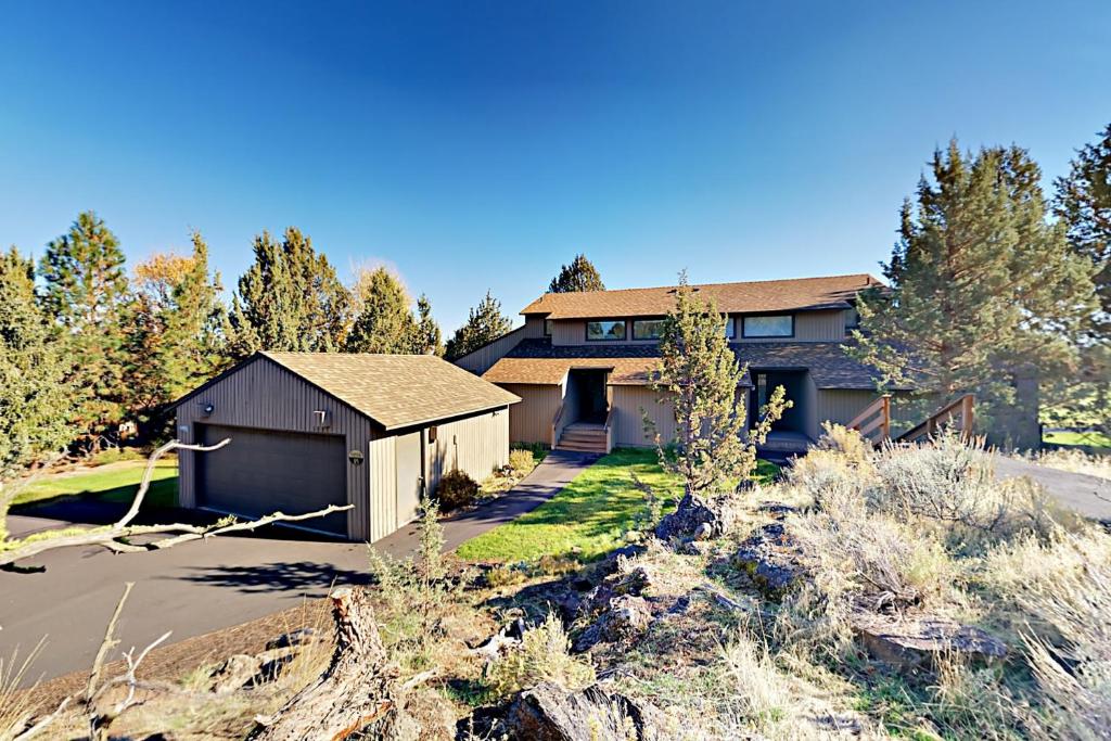 Robin Court Cottage, Redmond (updated prices 2025)