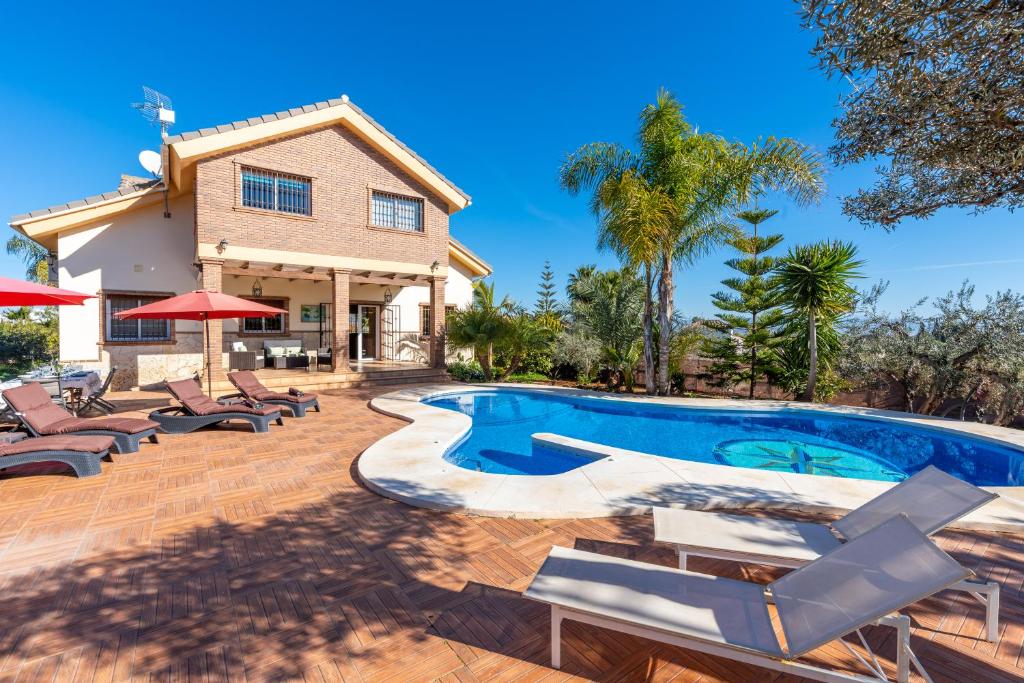 Exklusive Luxusvilla Mit Klimatisiertem Privatem Pool, Bbk, Jacuzzi, S. Spiele - Andalusien