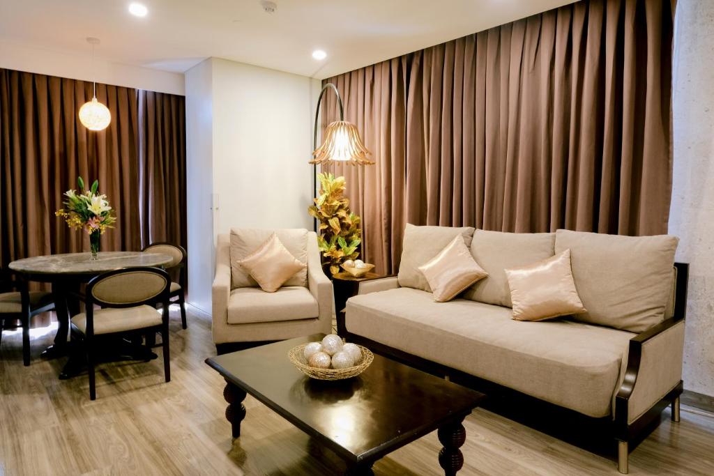 Goldberry Suites and Hotel Cebu, Cebu City (updated prices 2025)