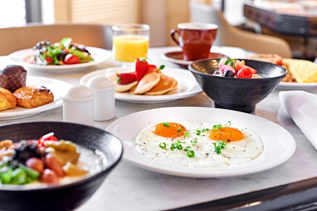 Village Hotel Katong by Far East Hospitality, Singapore (updated prices ...