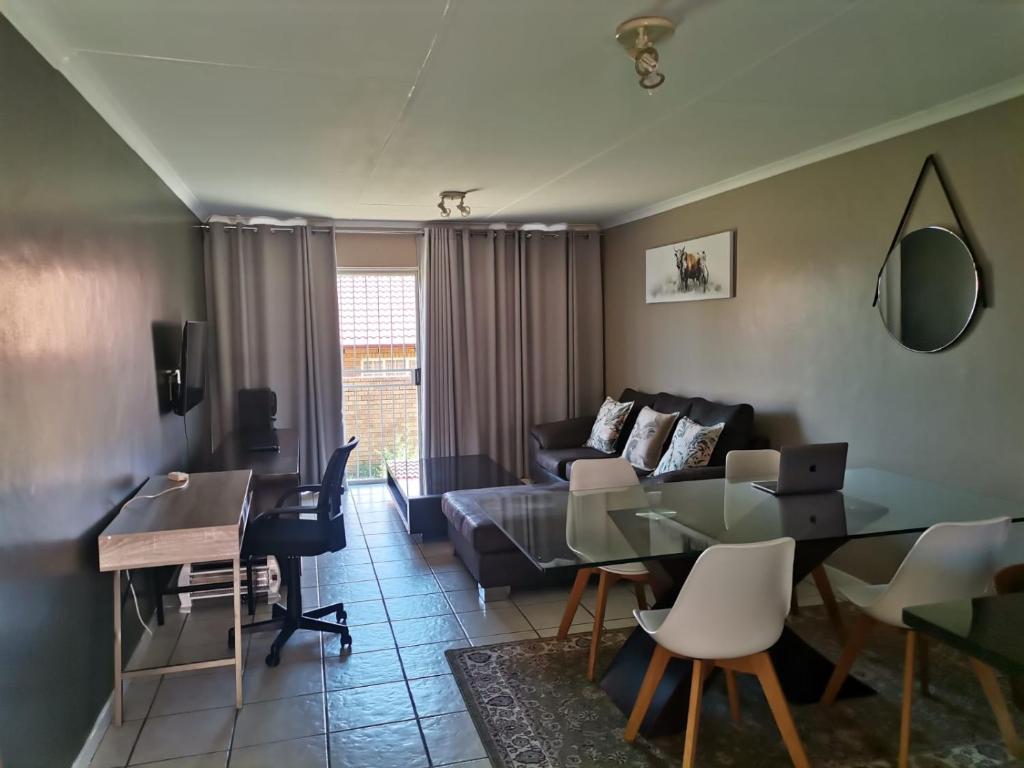 Town House at The Reeds, Centurion (updated prices 2025)