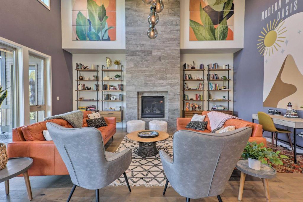 Modern Mtn Oasis with Patio, Hot Tub and Grill!, Bend (updated prices 2025)