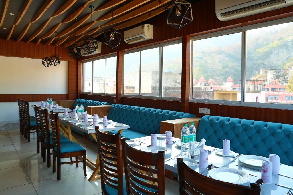 Hotel Kush Ganga - 50 Meter from Har ki Pauri, Haridwar, Haridwār ...