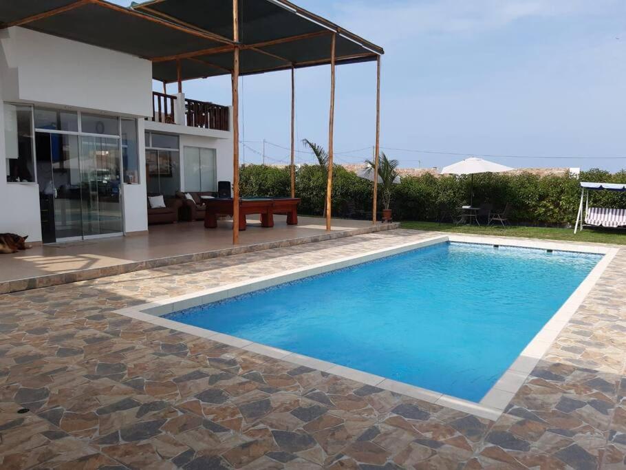 Trebol, encantadora casa club, campo playa. - San Vicente de Cañete