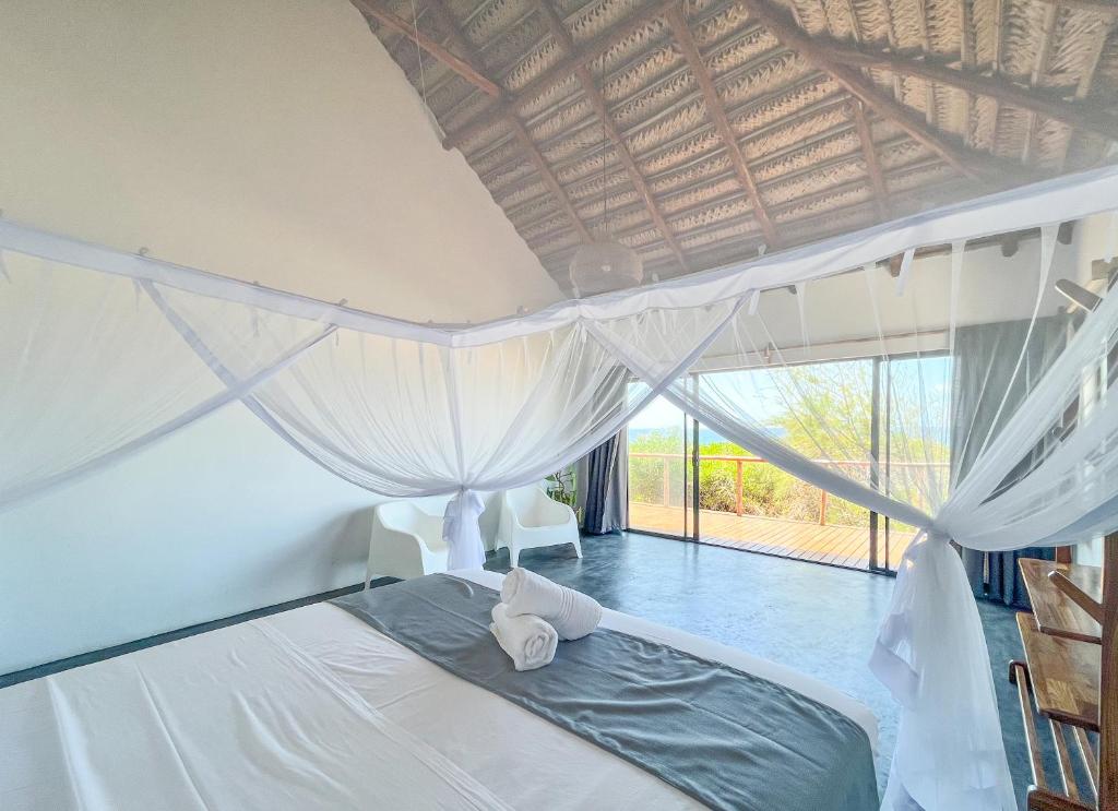 Kumba Lodge, Praia do Tofo (updated prices 2025)