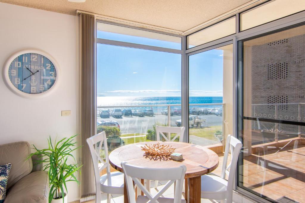 Oceanic Unit 1, Forster (updated prices 2026)
