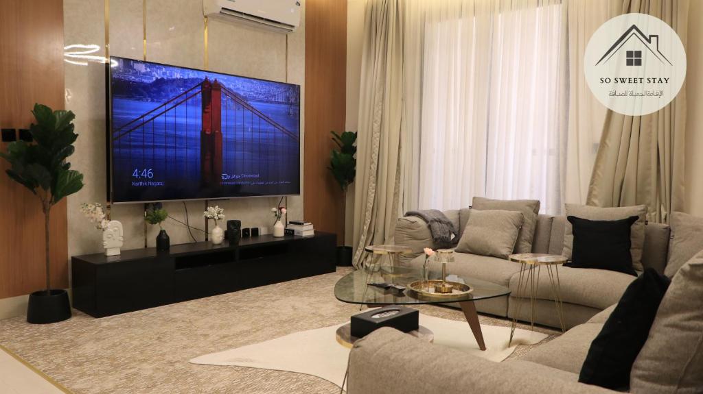 So Sweet Stay -AlTawun 3BR apartment - with Balcony garden view ...