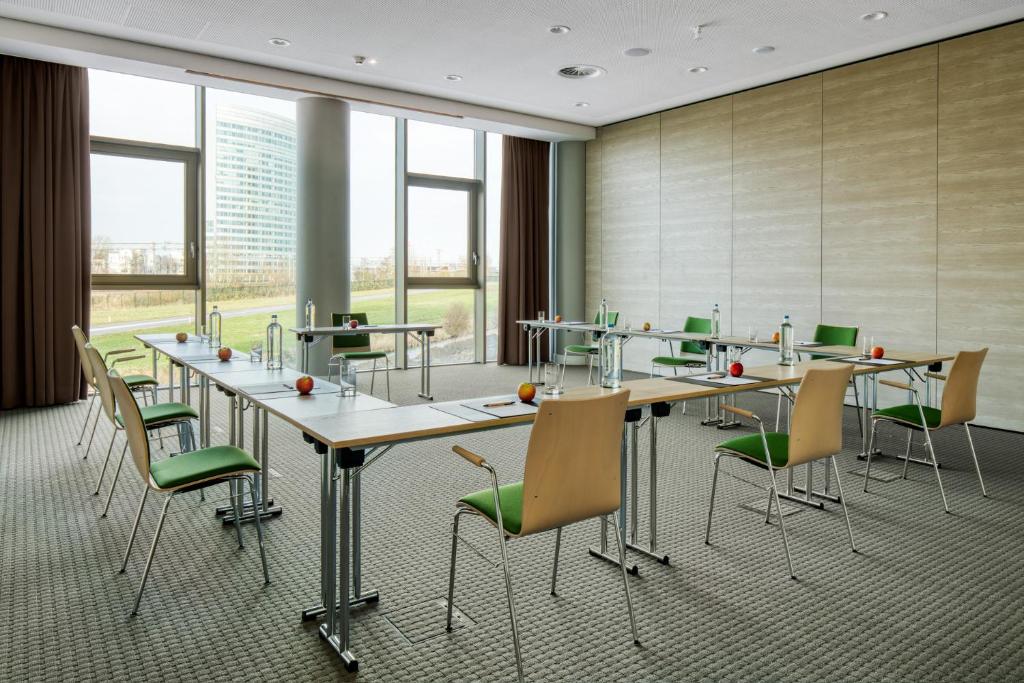 IntercityHotel Amsterdam Schiphol Airport, Hoofddorp (updated prices 2025)