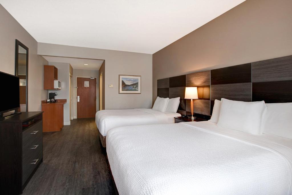 Days Inn & Suites by Wyndham Collingwood, Collingwood (updated prices 2025)