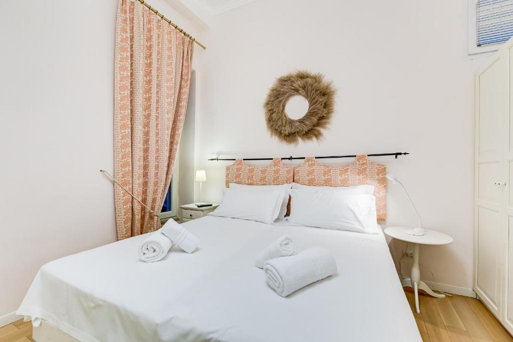 Trevi Fountain Modern Apartment, Rome (updated prices 2024)