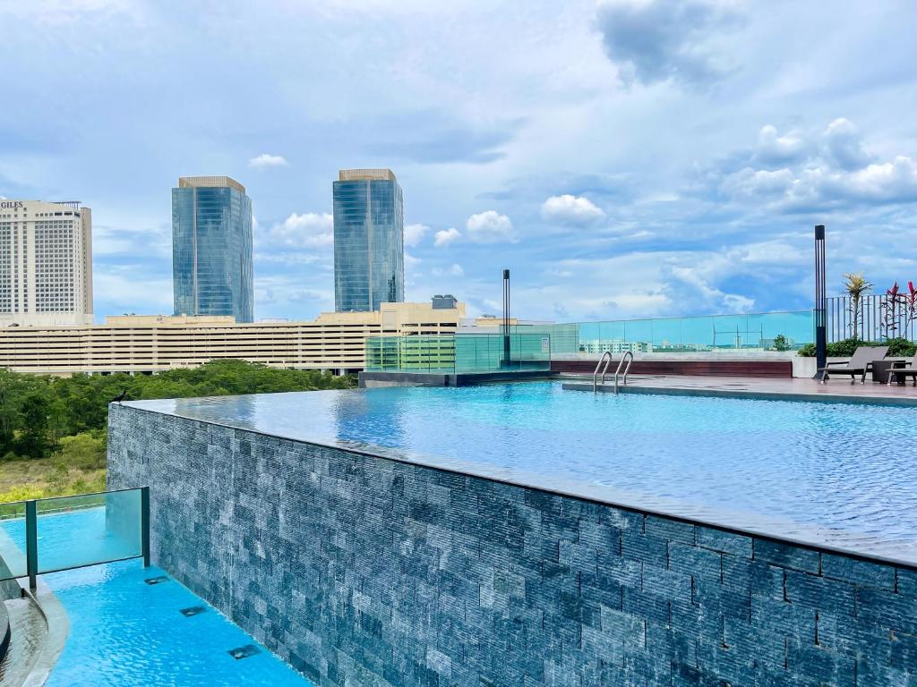 Midvalley Southkey Mosaic Suite by Nest Home, Johor Bahru – Updated ...