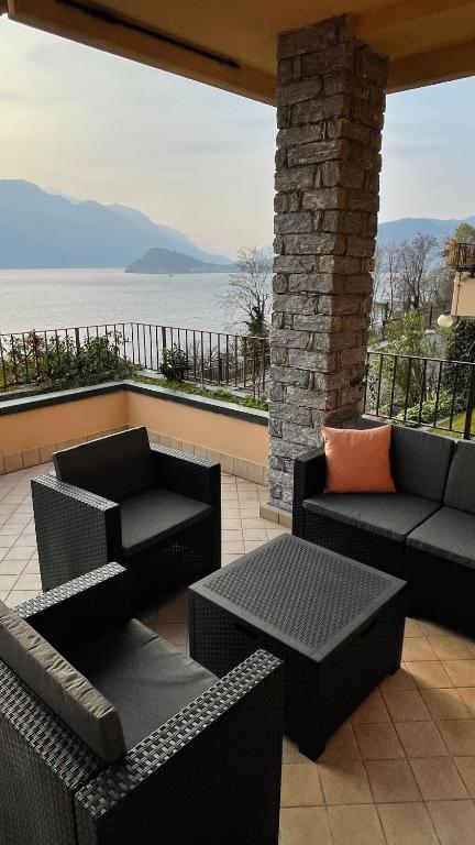 Few steps to the heart of Menaggio, swimming pool, breathtaking view ...