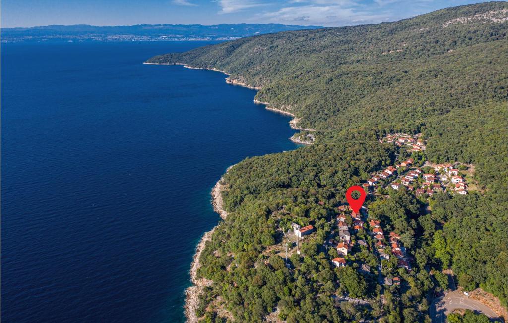 Amazing apartment in Porozina with WiFi and 1 Bedrooms, Porozina ...