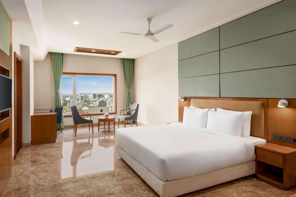 Howard Johnson by Wyndham Udaipur Roop Nagar, Udaipur (updated prices 2025)