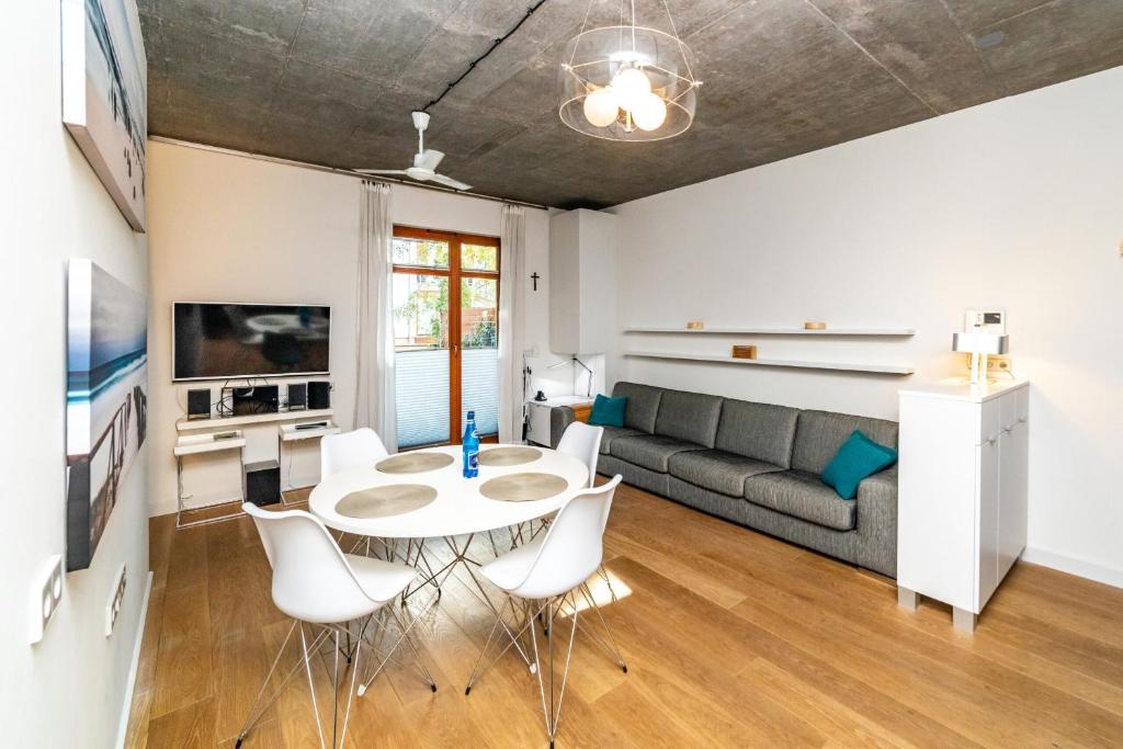 Tarasowy - Neptun Park by OneApartments, Danzig (aktualisierte Preise ...