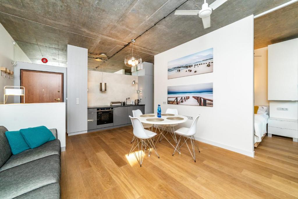 Tarasowy - Neptun Park Jelitkowo by OneApartments, Gdańsk (updated ...