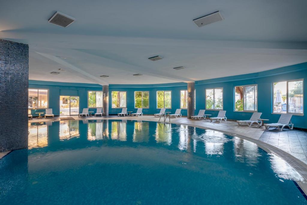 Lake River Side Hotel Spa, Side (updated prices 2025)